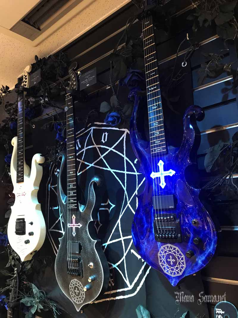 mana guitar